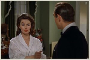 Eunice Gayson - Biographies - Bond Scenes